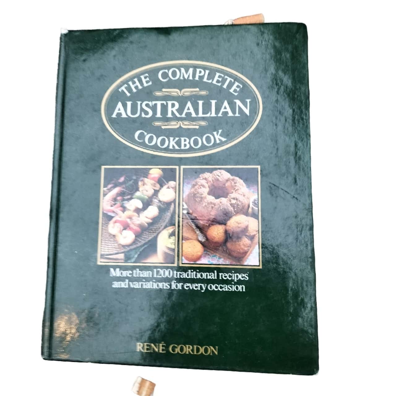 The Complete Australian Cookbook Rene Gordon(s)