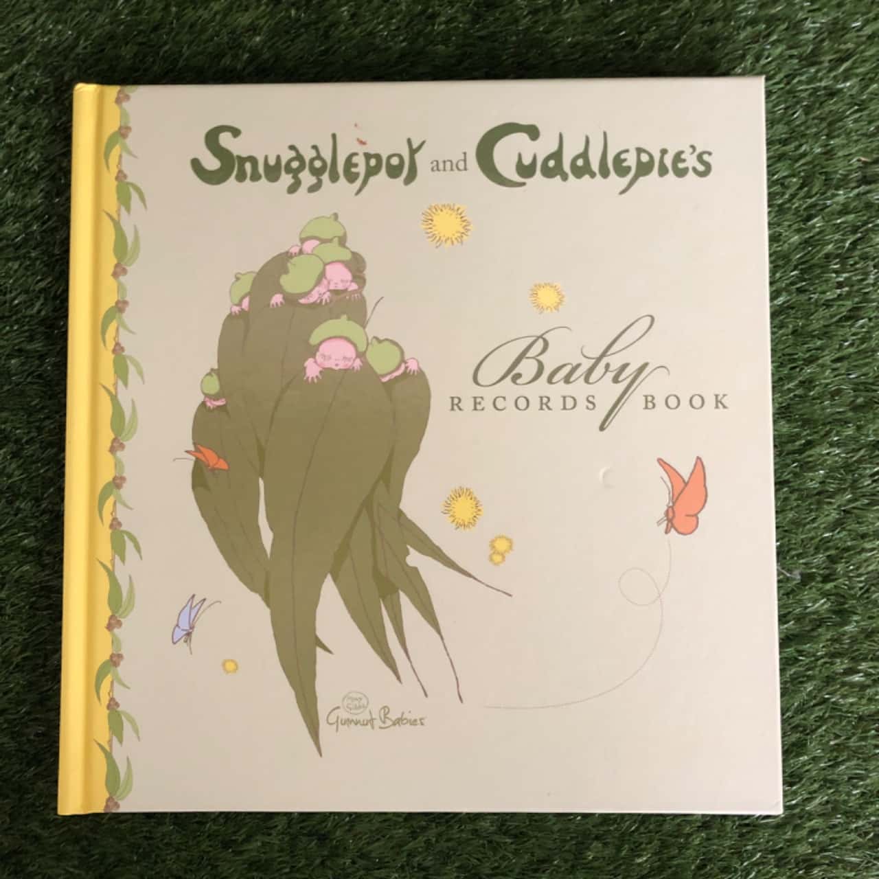 Snugglepot and Cuddlepie: Baby Records Book(s)