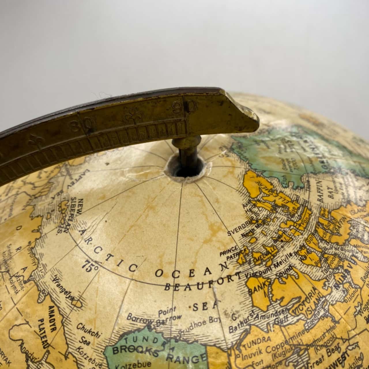 Globemaster 12 Inch Diameter Globe (Wobbly Stand)