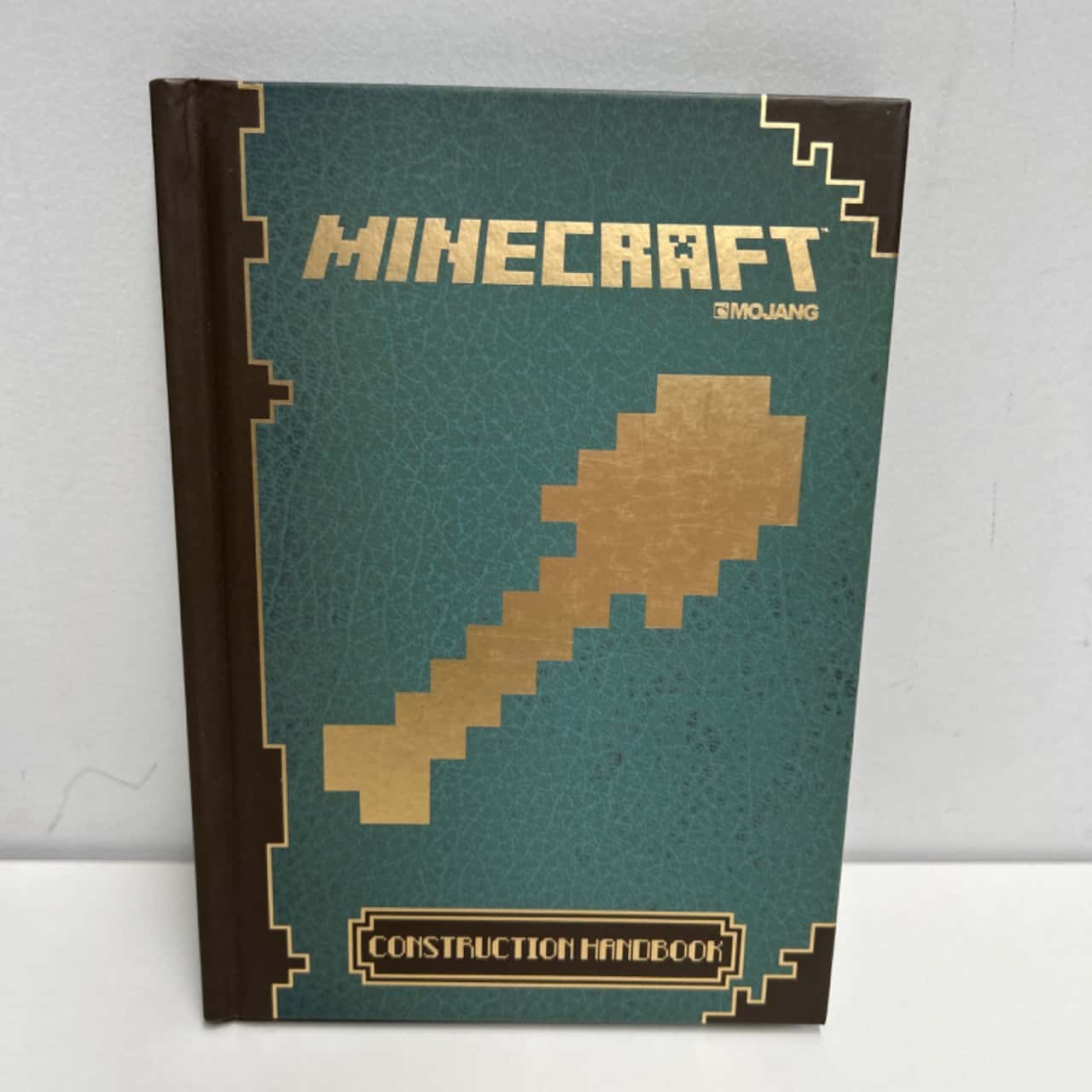 Minecraft construction handbook (s)