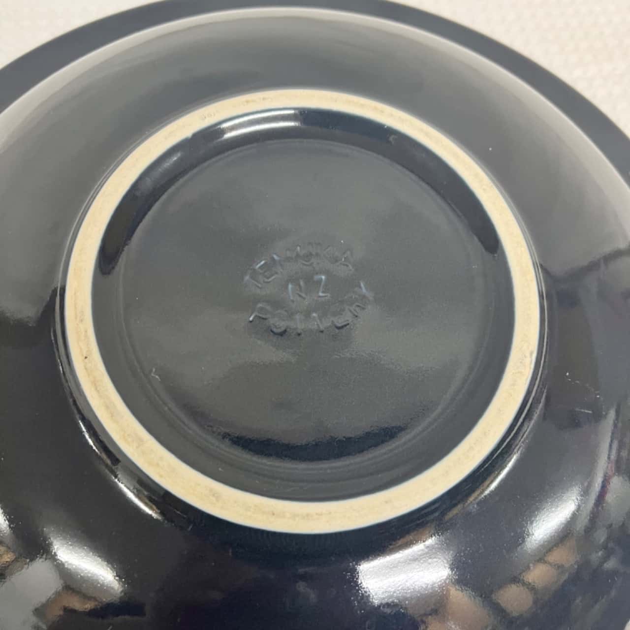 Temuka NZ Pottery Navy/ white design bowl(s)