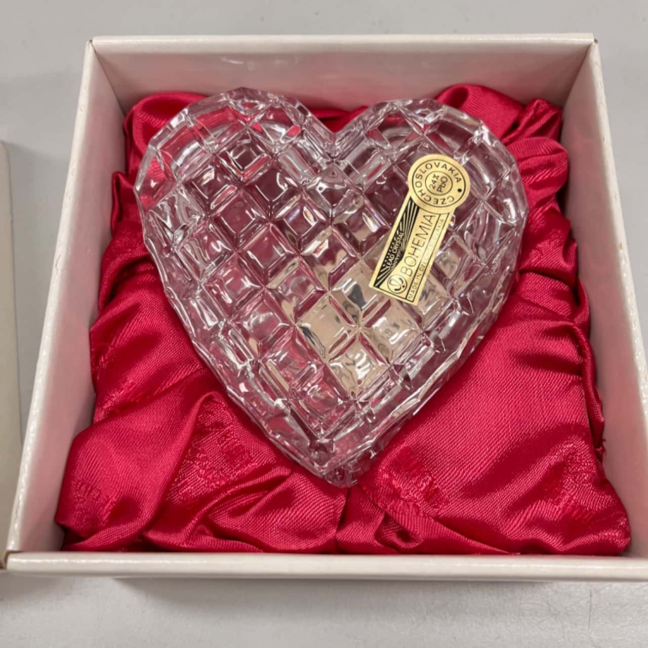 Vintage Large Heart Shaped Bohemian Czechoslovakia Crystal Diamond ...