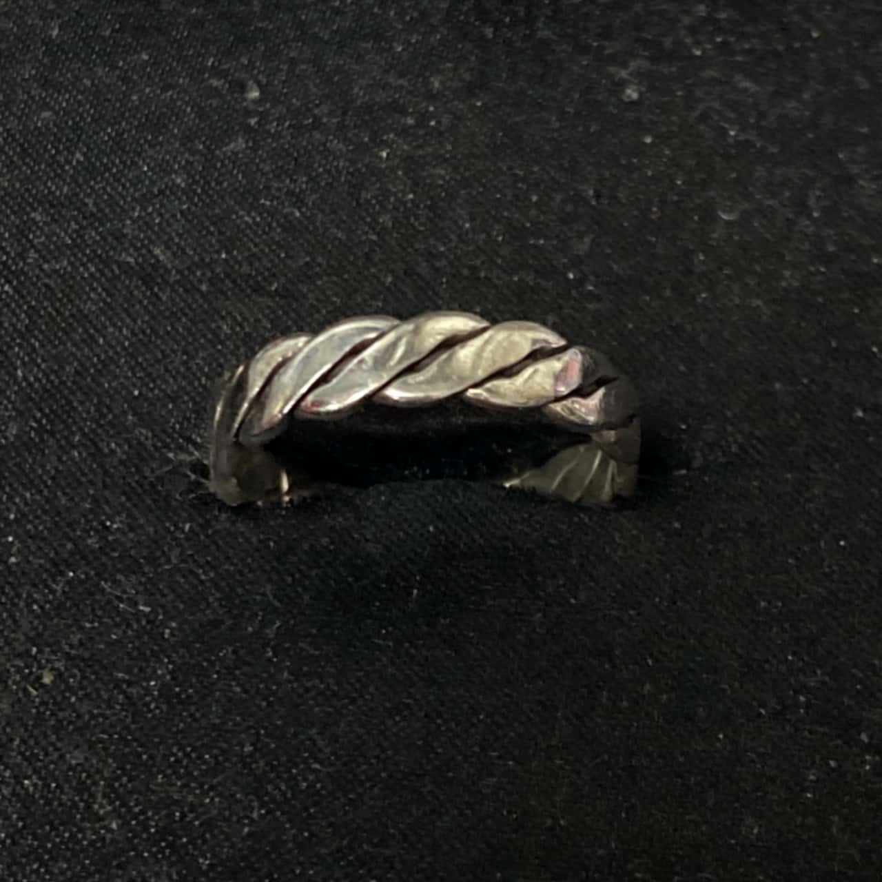 Sterling silver plait ring(s)
