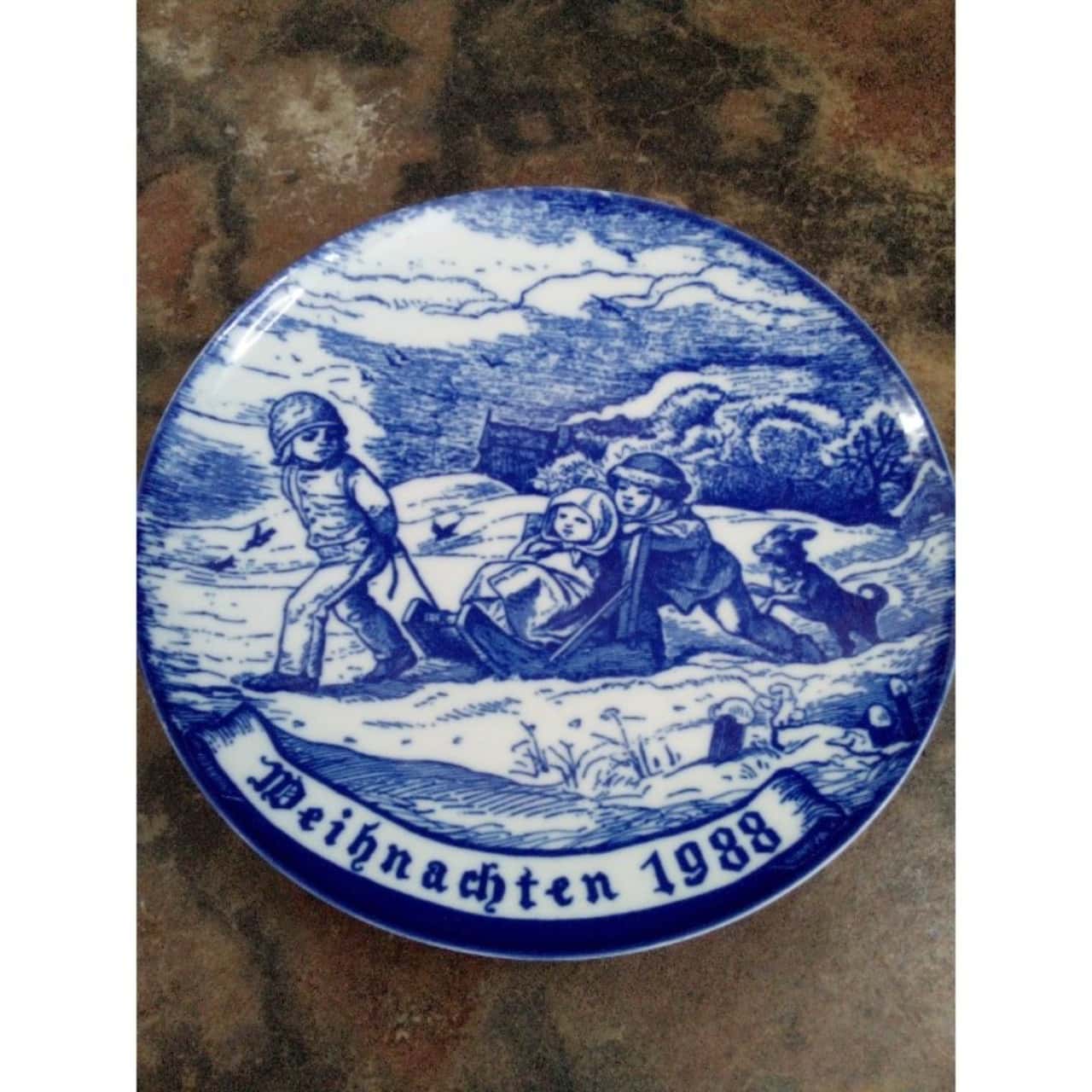 Echt Cobalt Inglasur Bavarian Plate - 1988