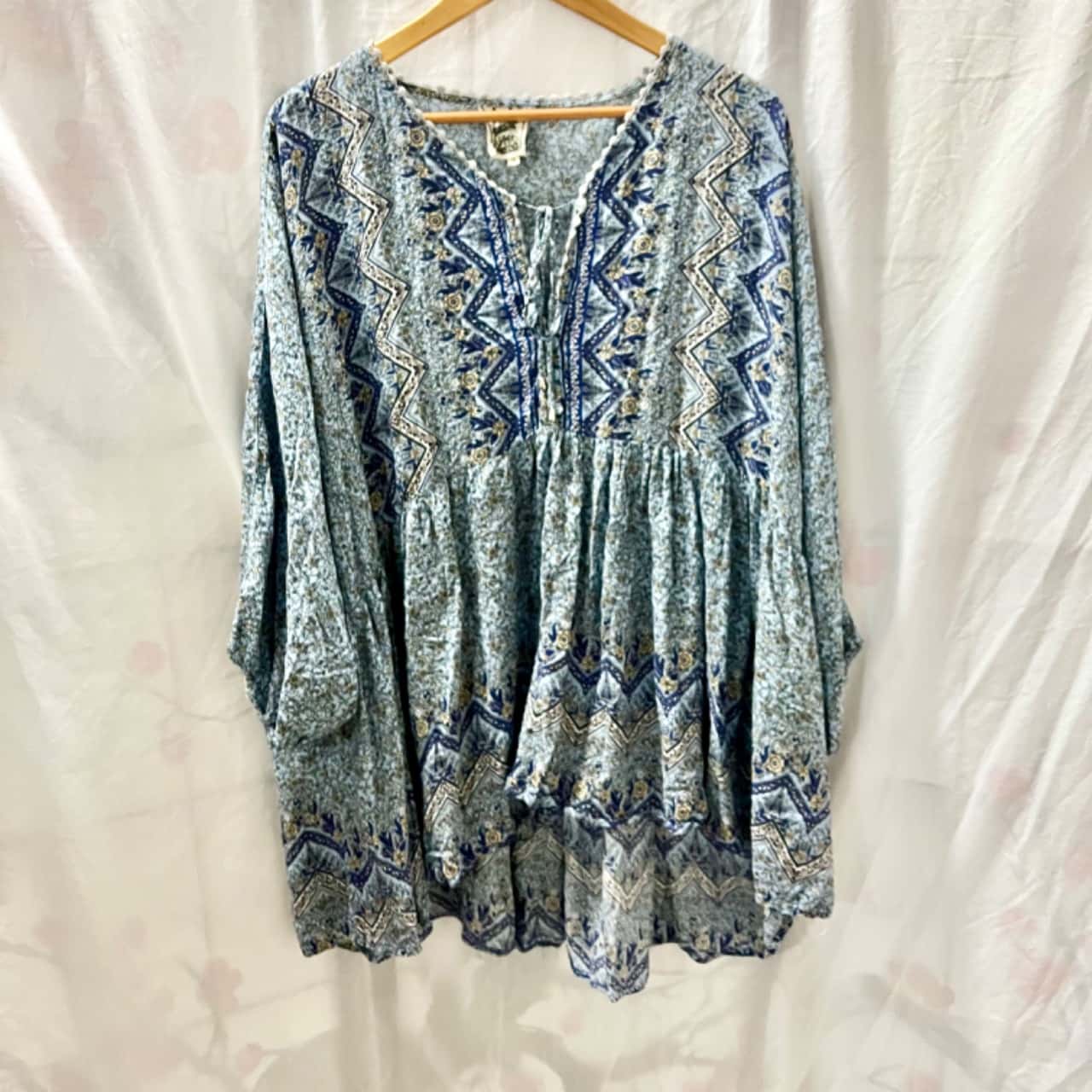 Jaase boho Top size 18(s)