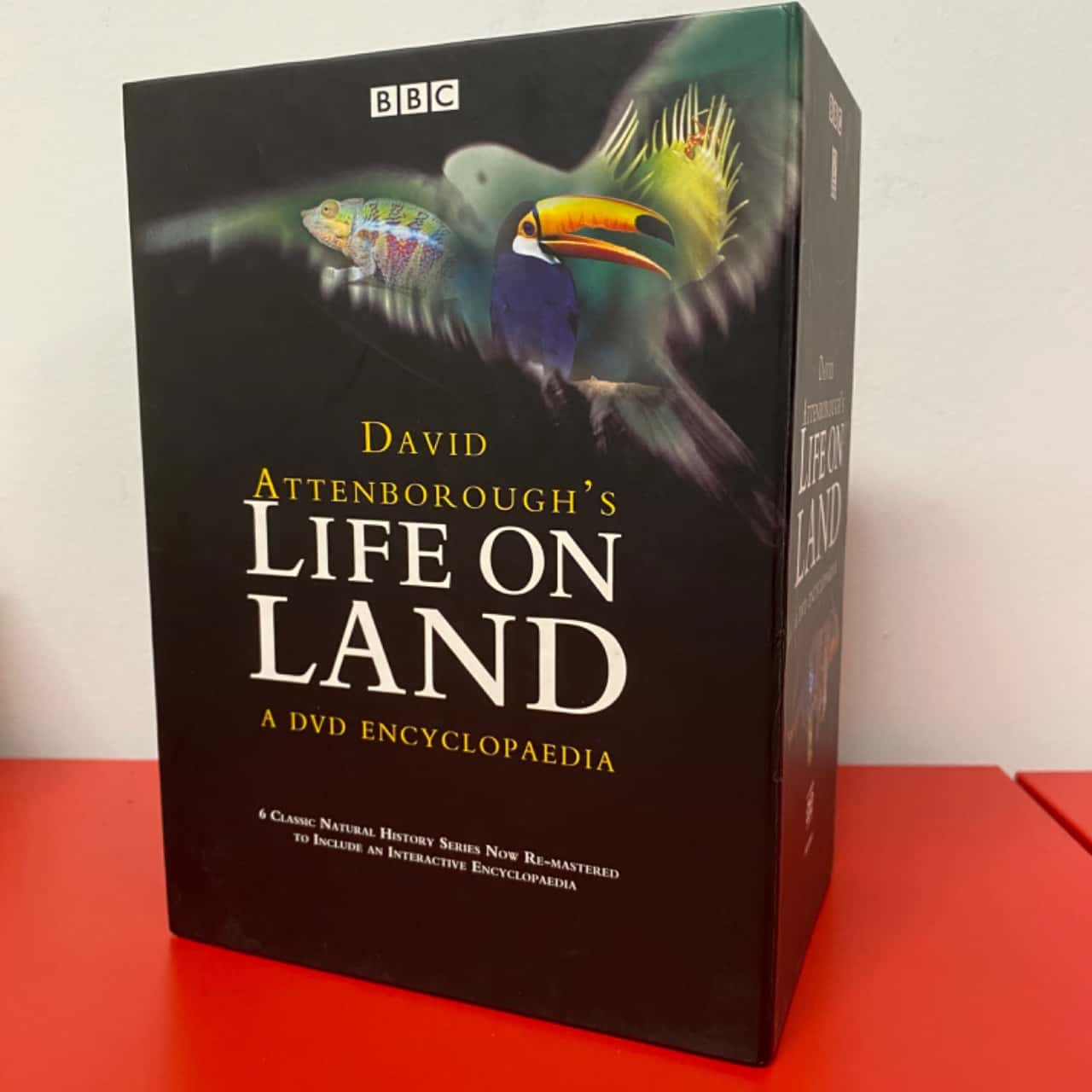 BBC David Attenborough's Life On Land 15 Discs Region 4 (s)