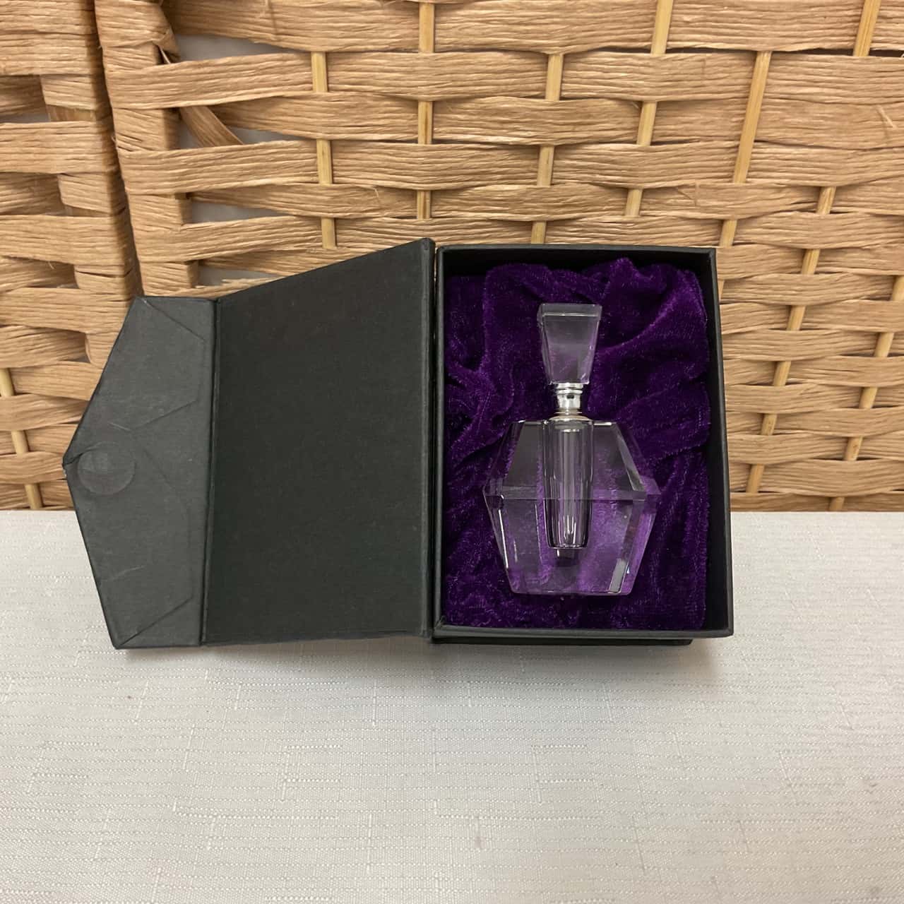 NEW Vintage Salt & Pepper crystal perfume bottle Birthday mother gift ...