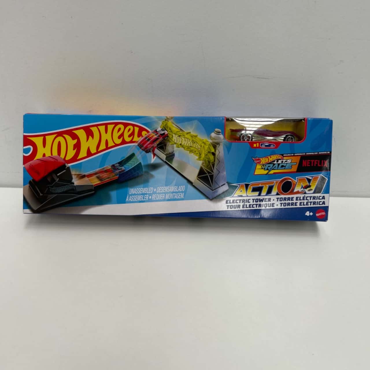 NEW - Hot Wheels Lets Race ACTION Electric Tower with car (s)