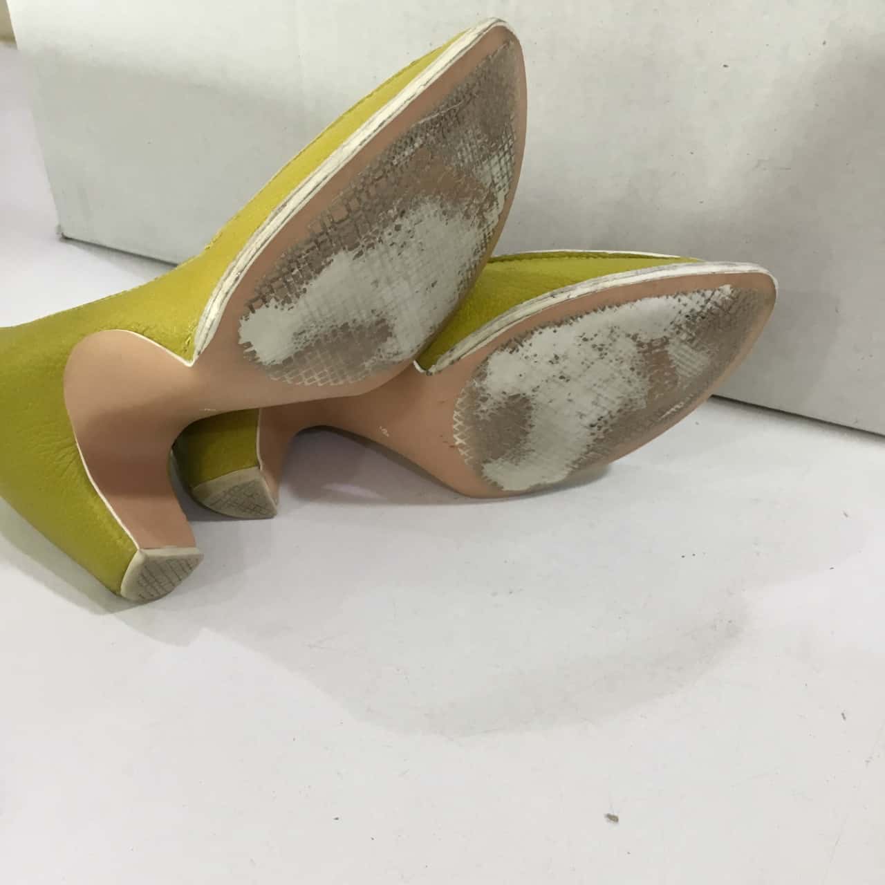 Camper Collab Pointed Yellow Leather Heels