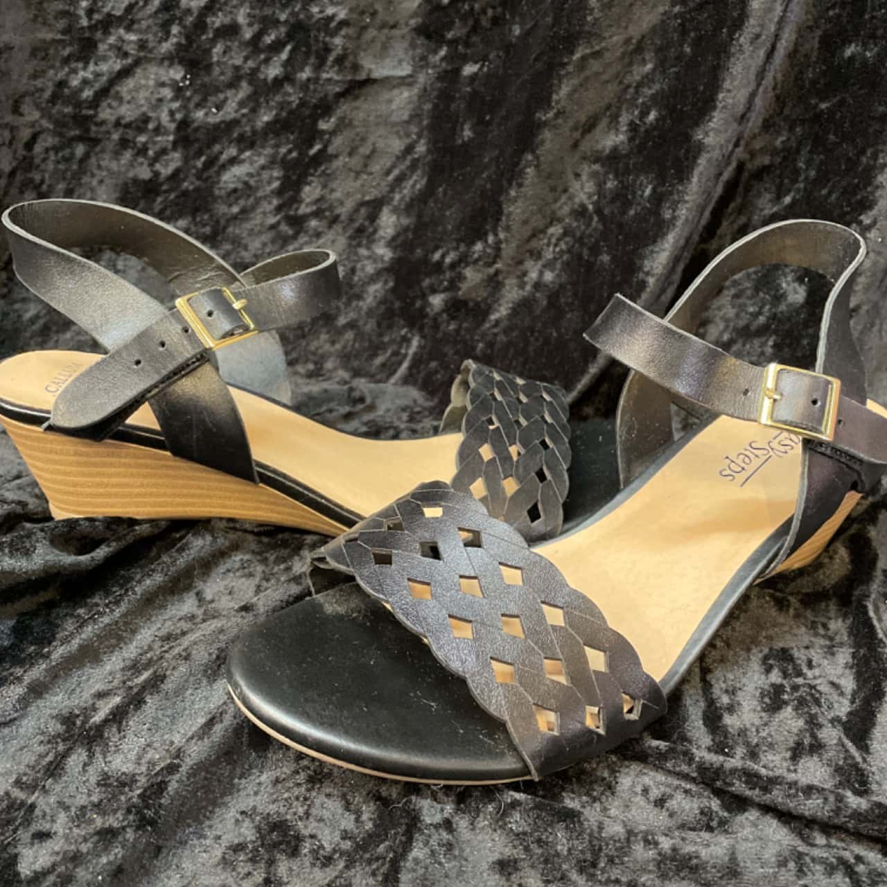 Easy Steps Womens Size 9 Black wedges