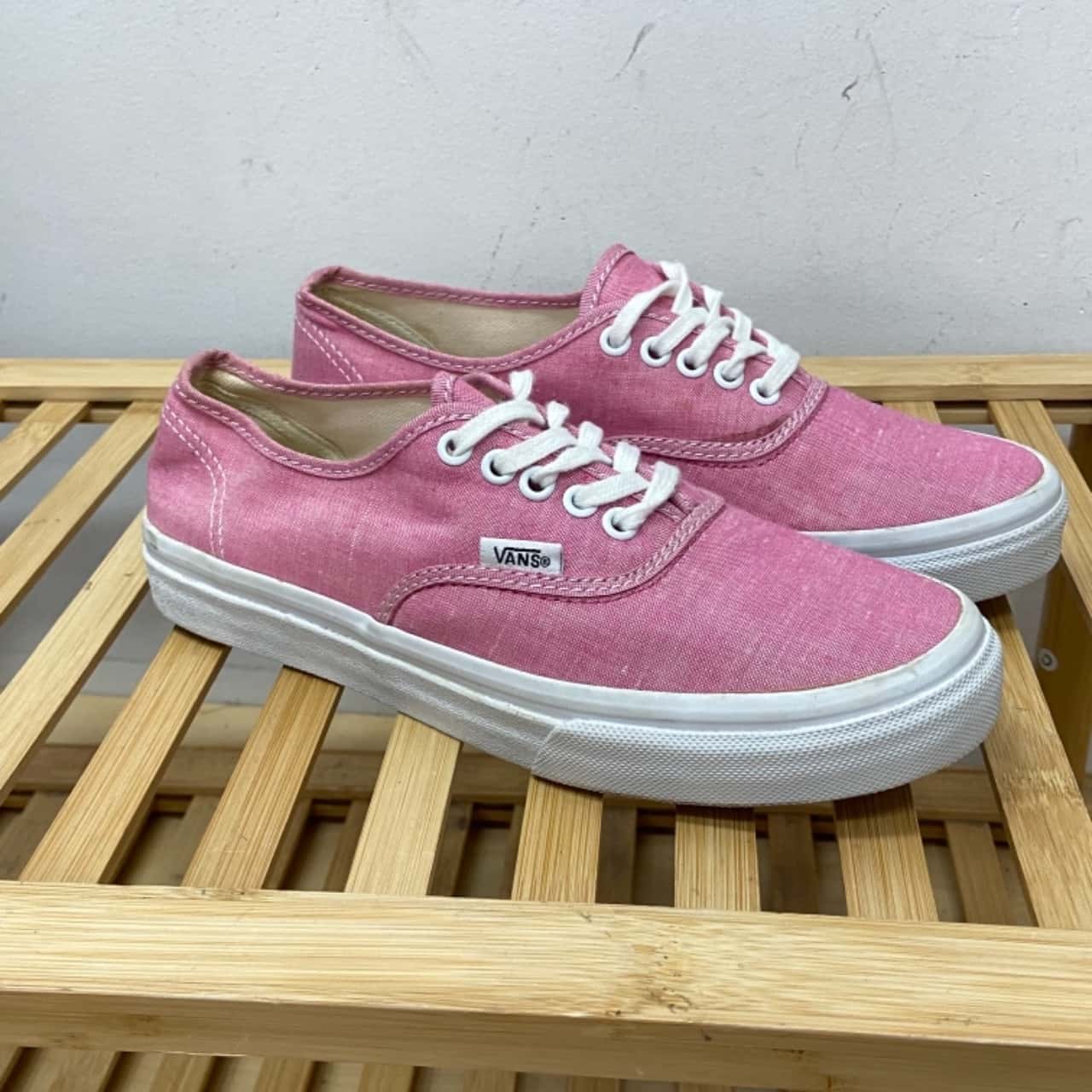 Vans Authentic Pink Chambray Sneakers Womens Size 6.5 (s)
