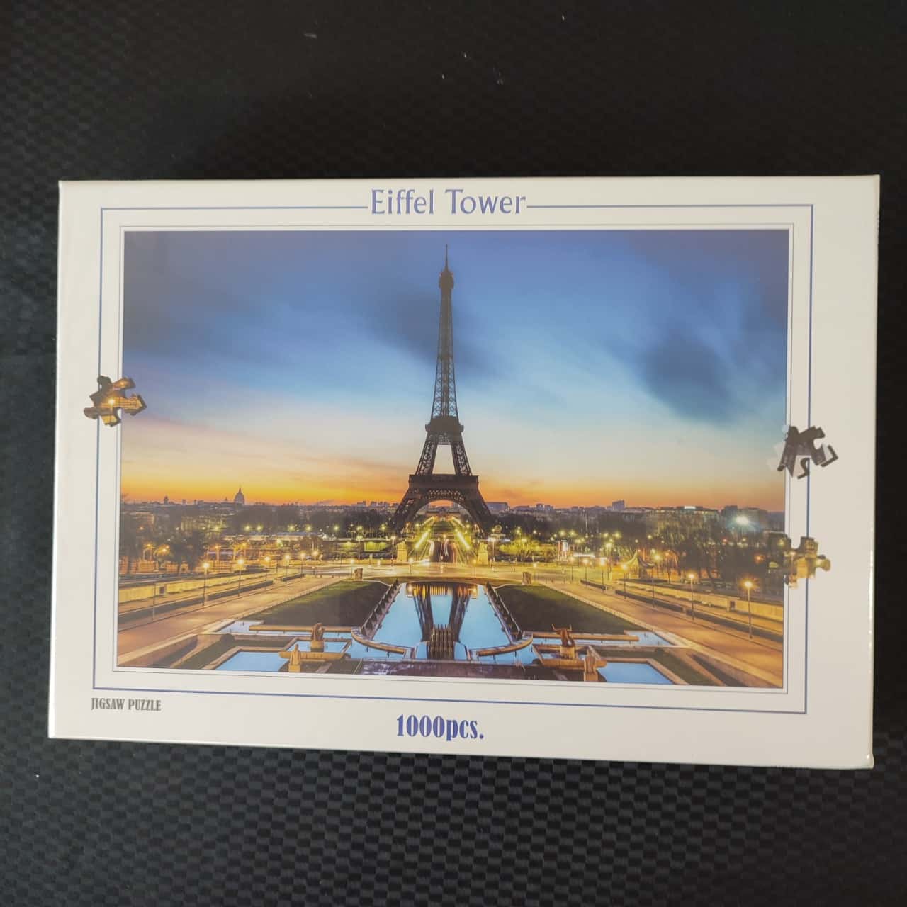 EIFFEL TOWER 1000 PIECE JIGSAW PUZZLE. UNOPENED(s)