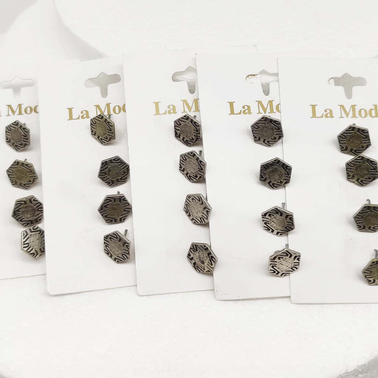 Silver Coloured La Mode Buttons - The Fashion Choice For More Than 125 ...