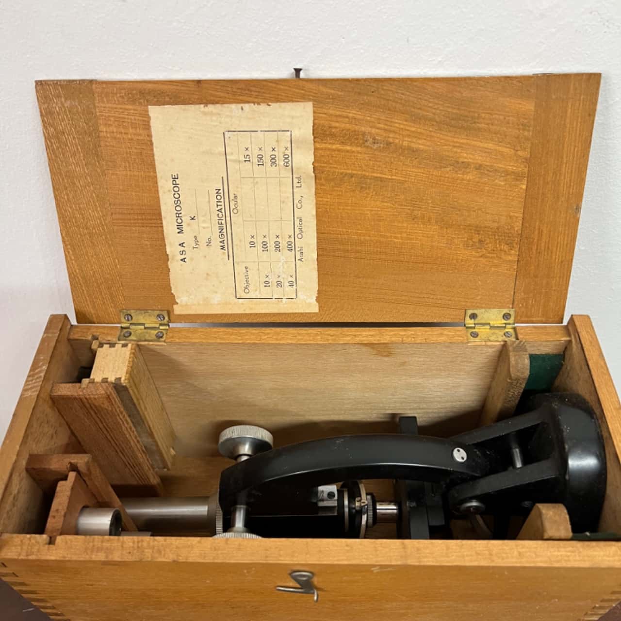 ASA Microscope asahi optical in timber box retro(s)