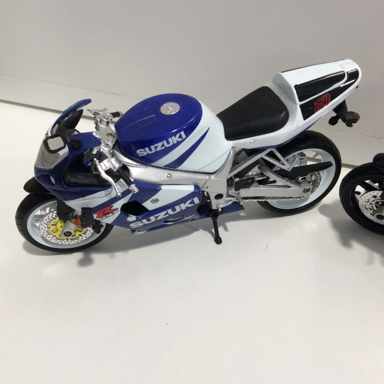 Die-cast motorcycles