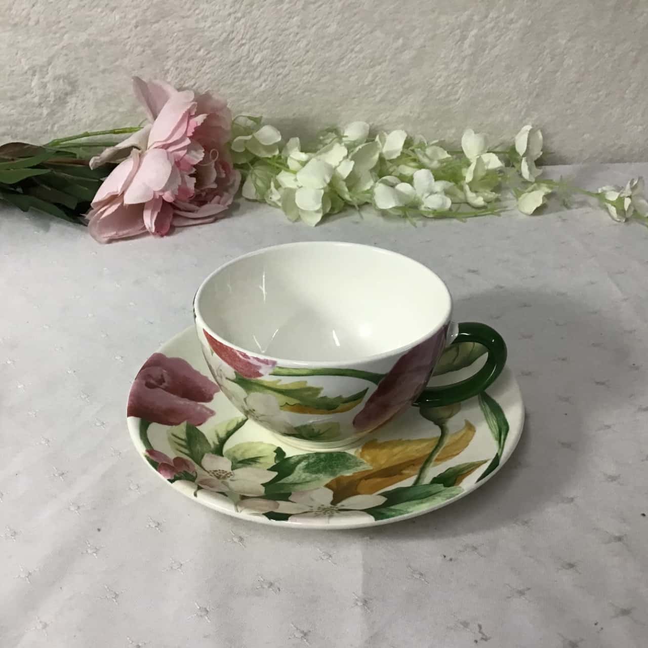 Gien France Volupte Floral Patterned Breakfast Cup & Saucer Set (s)