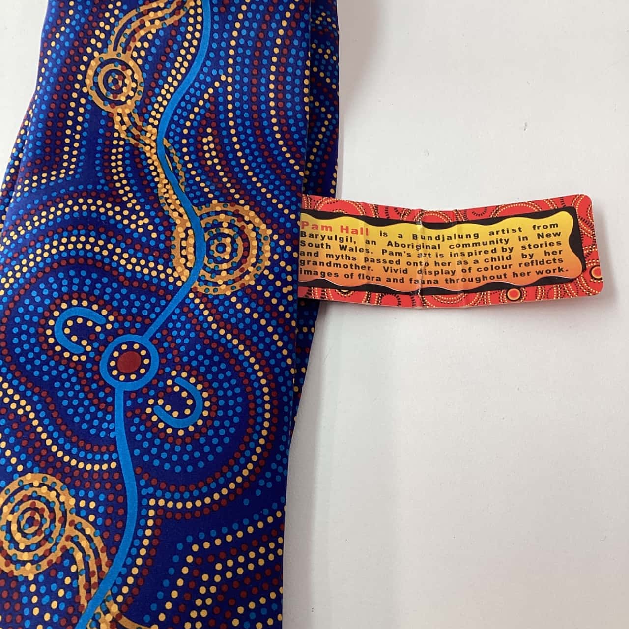 Mens Indigenous pattern Tie and cuff link set, Blue / Red / Yellow (s)