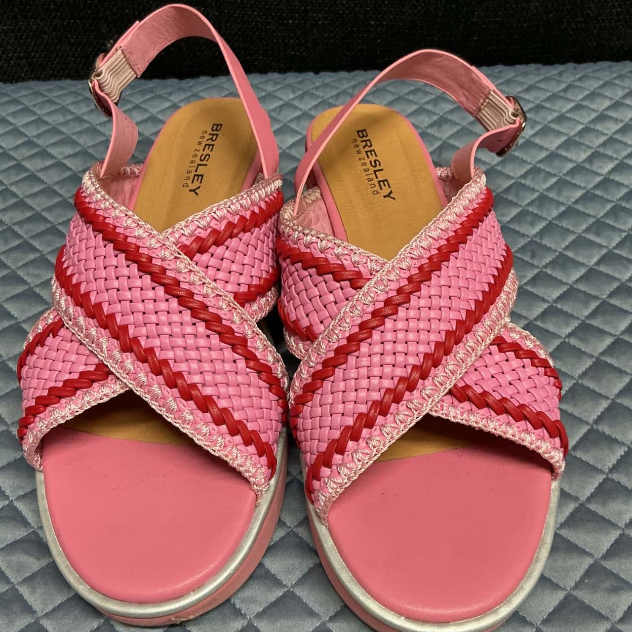 Gorgeous Bresley pink sandals(s)