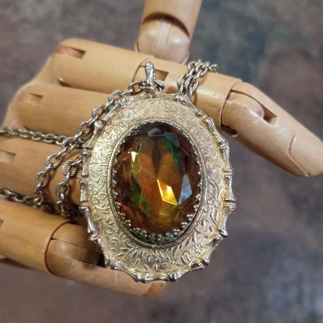 Vintage Sarah Coventry Pendant on Chain(s)