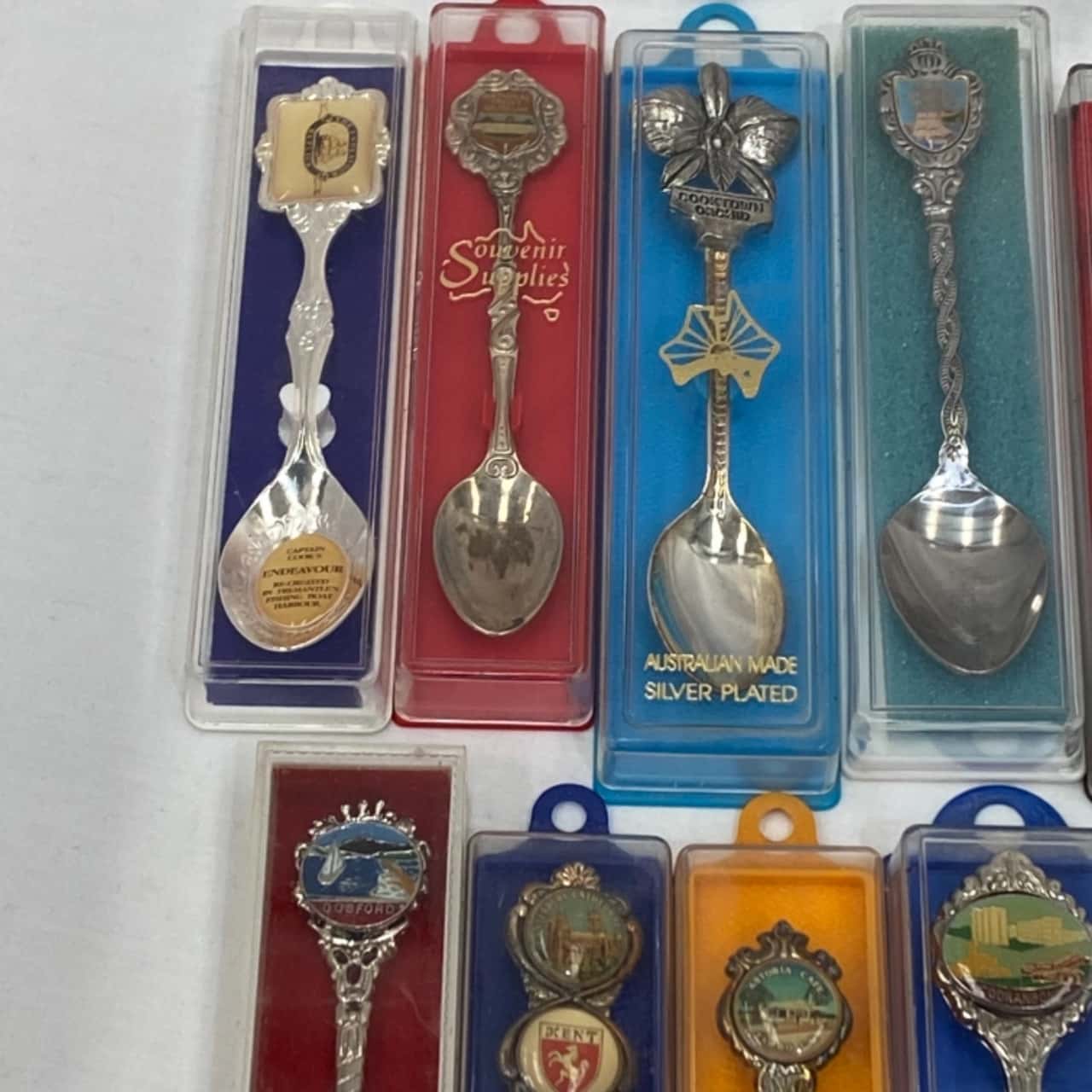 **REDDUCED TO SELL** Bulk Bundle Lot of 156 Collectable Souvenir ...