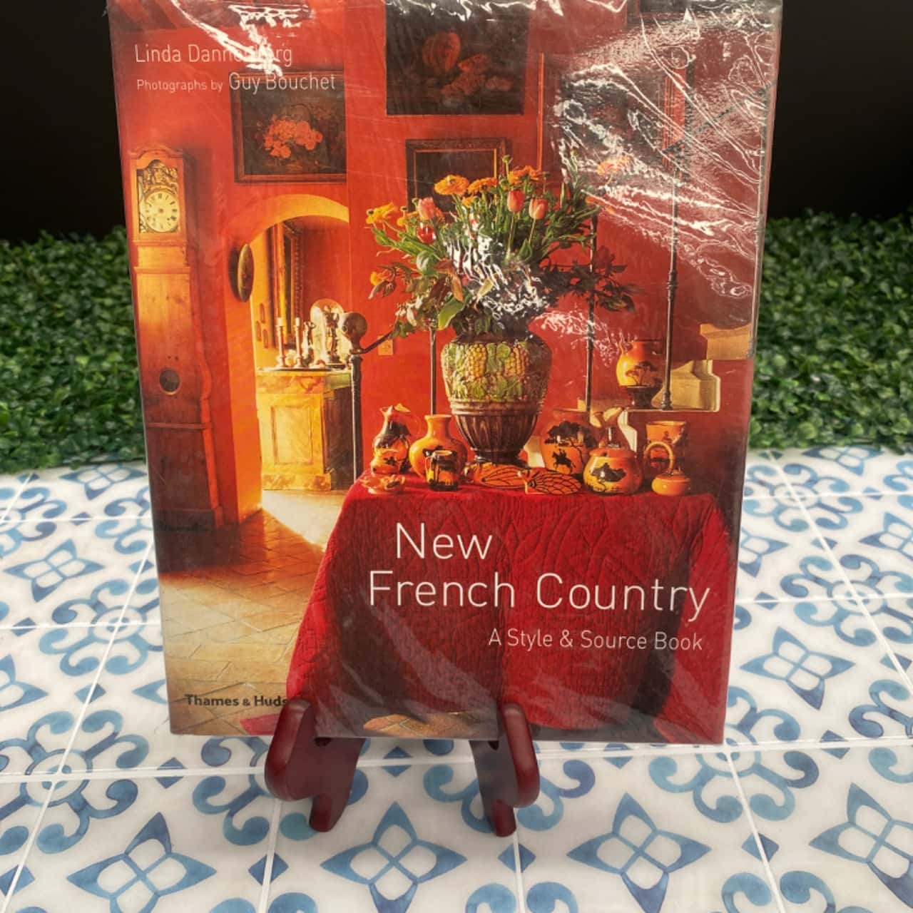 New French country (s)