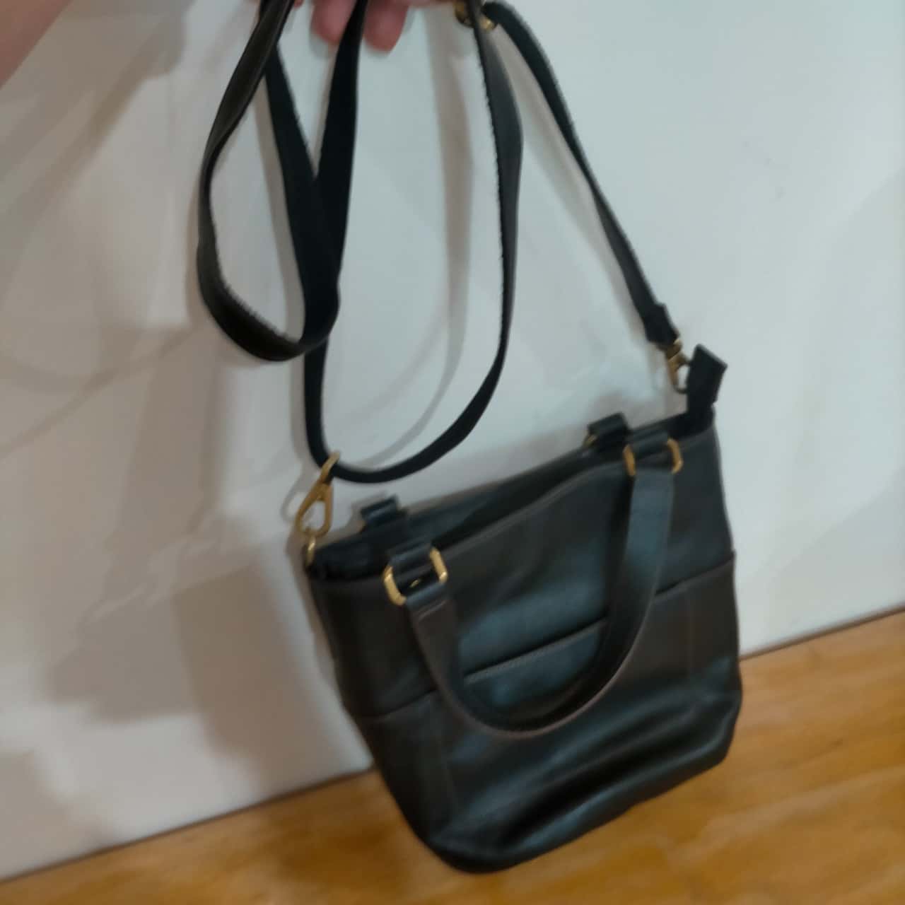 Fossil Small Black Leather Handbag VGUC(s)