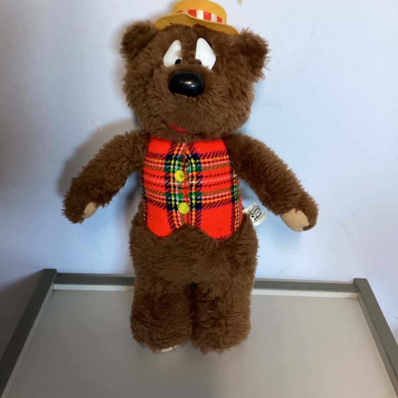 Vintage Humphrey bear 1991 30cm plush