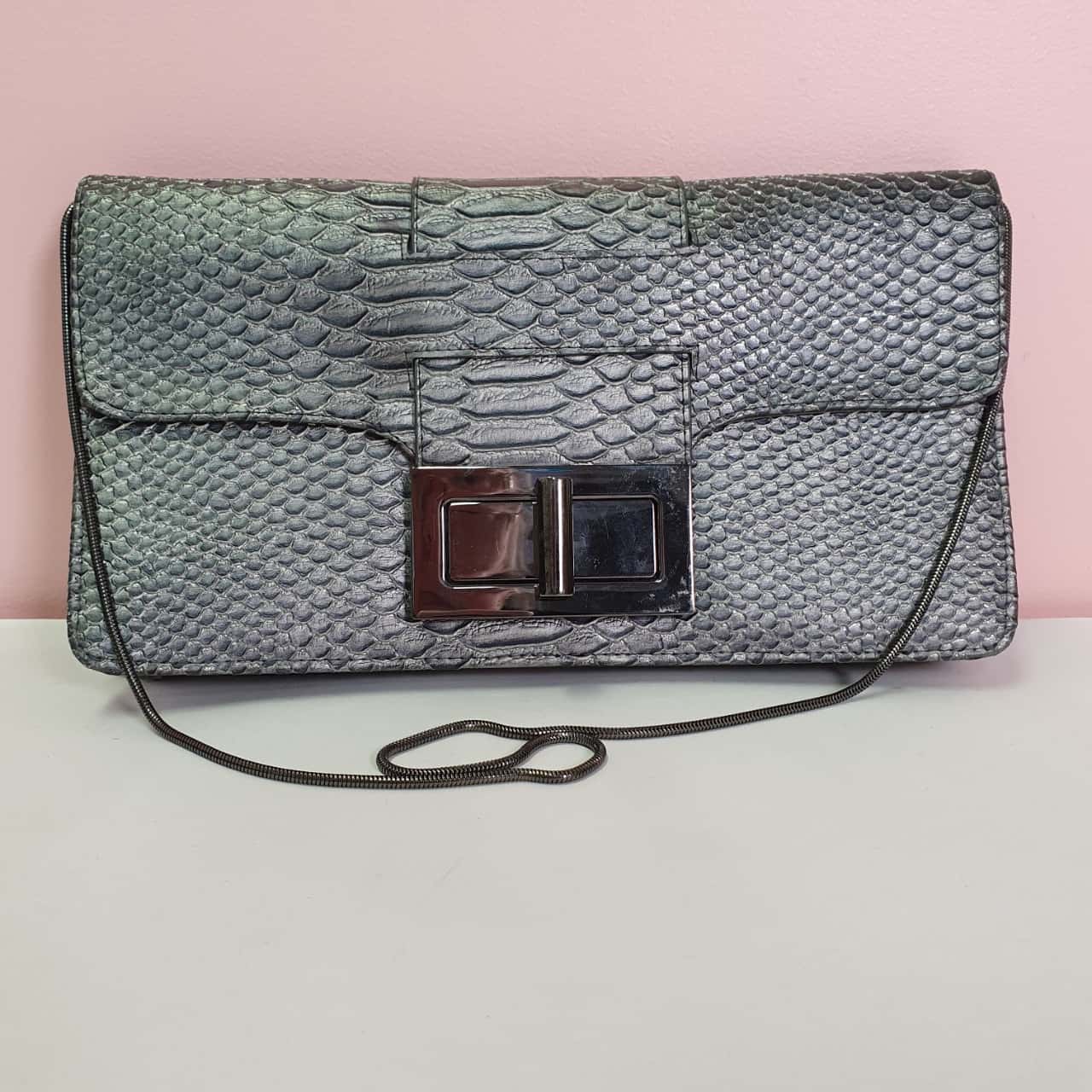 Olga Berg Women's Croc Skin Style Handbag Silver