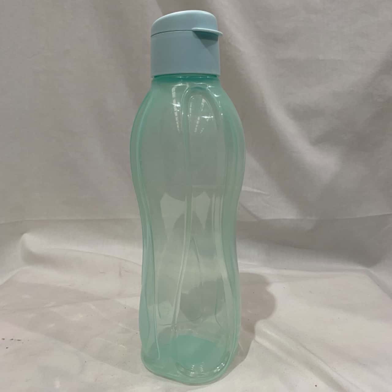 TUPPERWARE Reusable Drink Water Bottle 1 Litre Light Blue - ECO ...