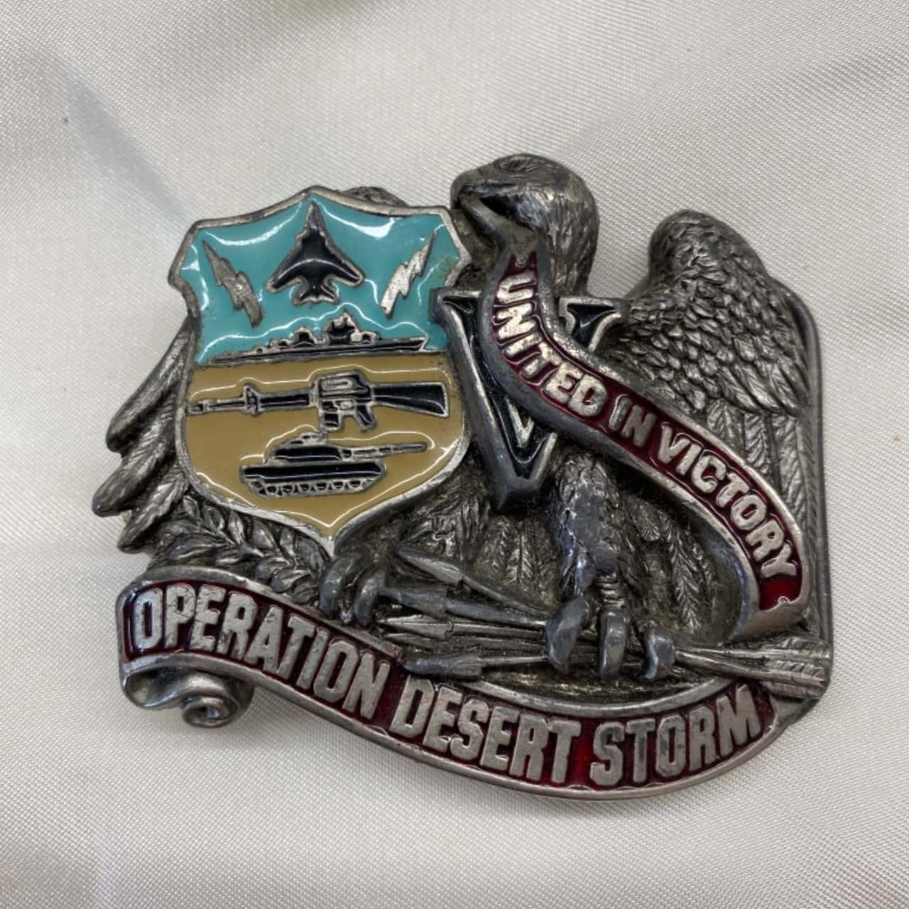 Operation Desert Storm commemorative belt buckle(s)