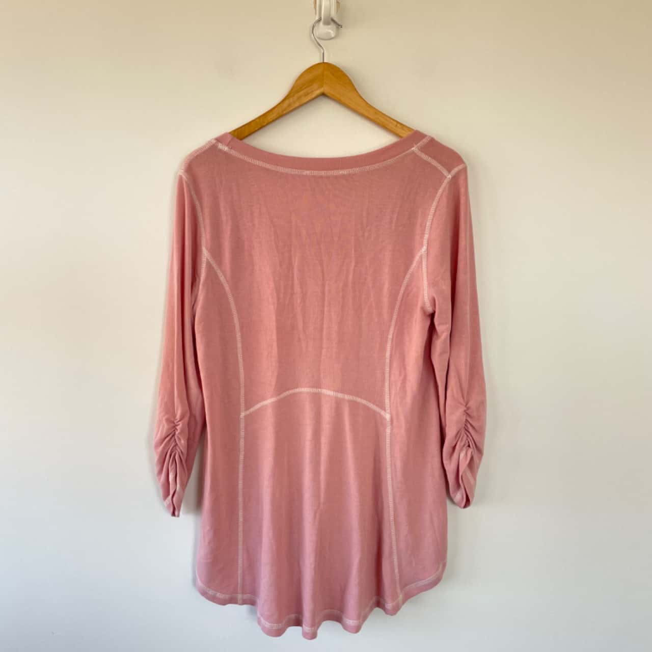 Weekend Suzanne Betro Dusty Rose Contrast Seam Ruched Sleeve Tunic Top ...