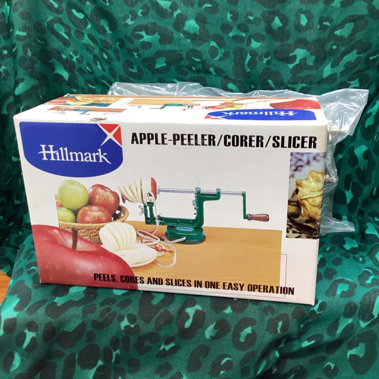 Hallmark Apple Peeler / Corer / Slicer.(s)