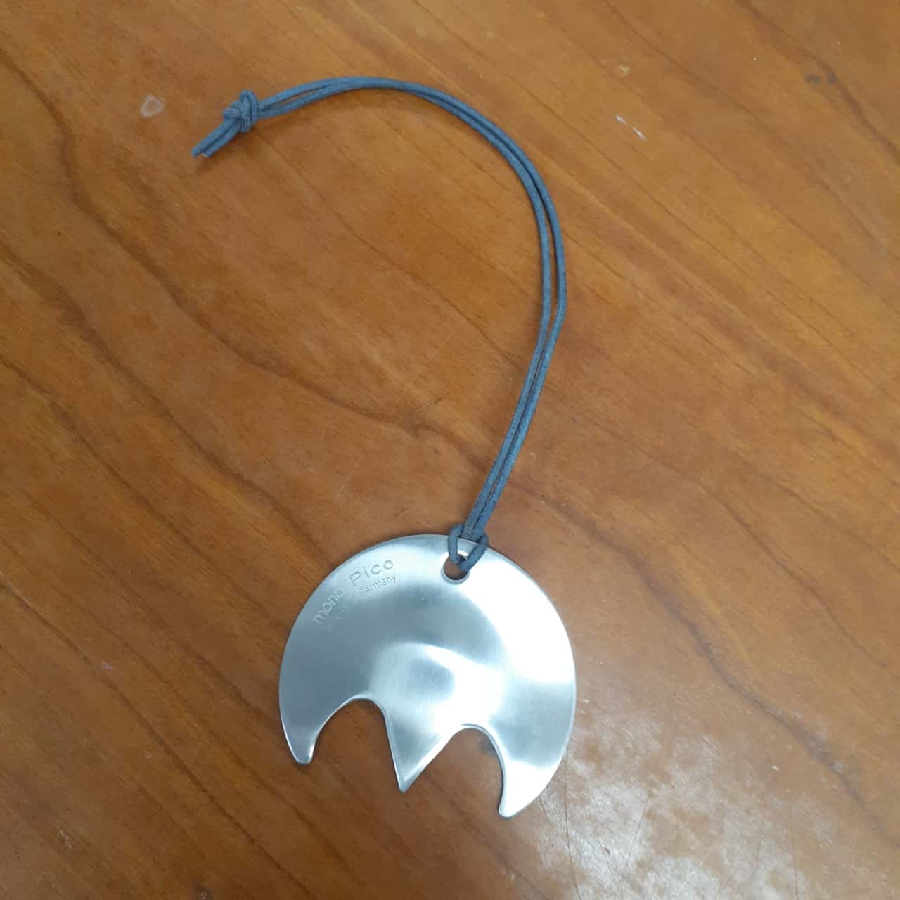 Mono Pico walnut opener(s)