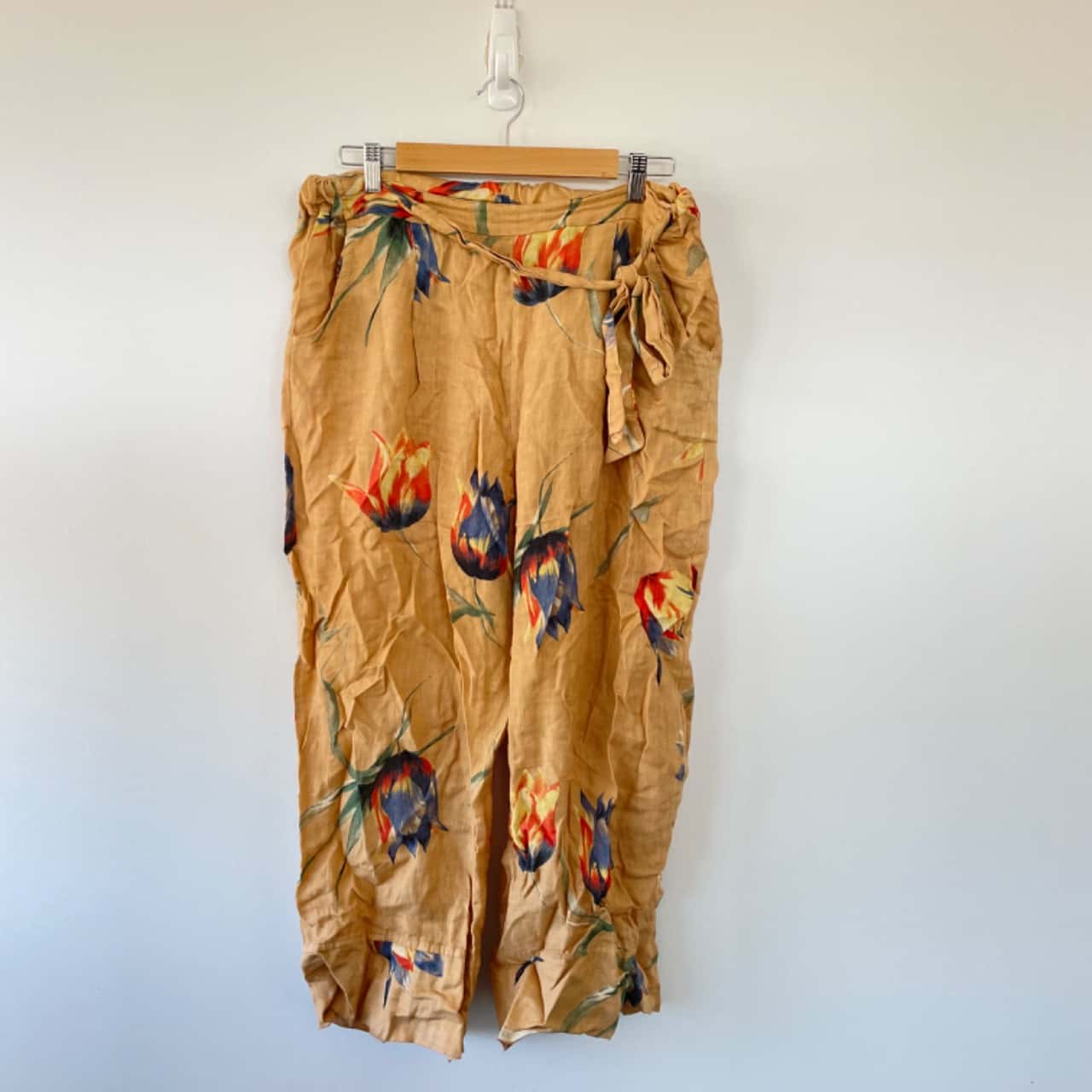 Italian Linen Floral Orange Pants Size 10 / M (s)