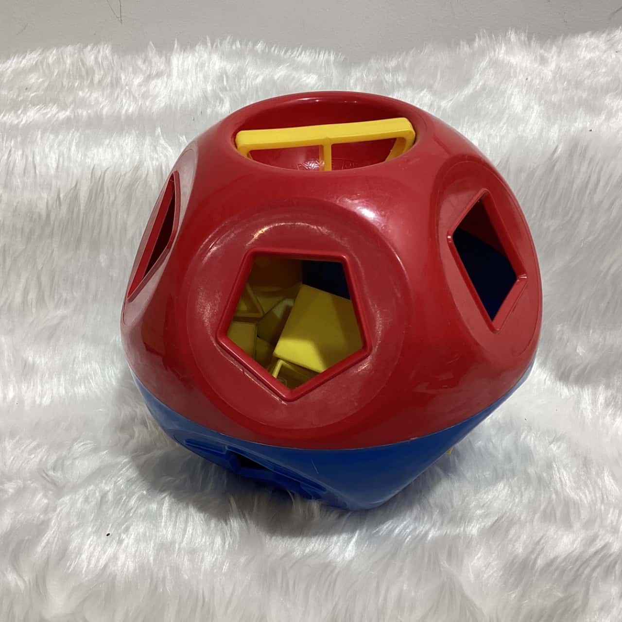 Tupperware Kids Blue / Red shape o ball(s)