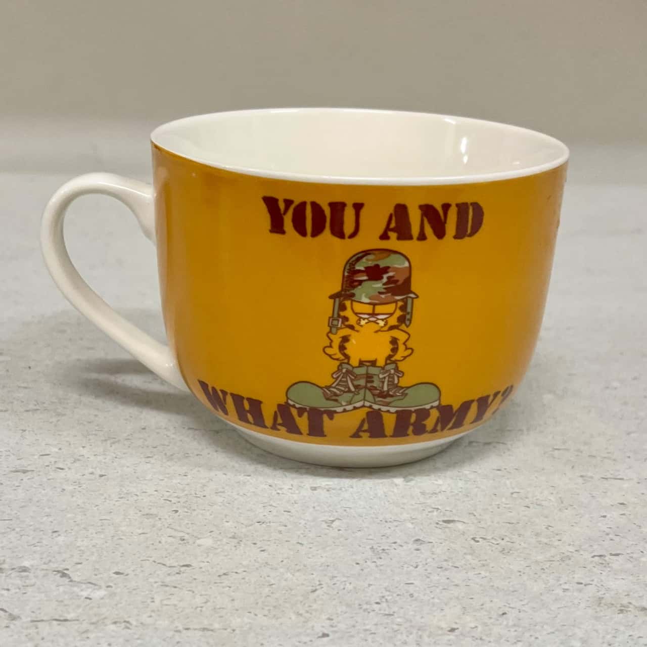 Garfield soup cup-perfect for the Garfield collector(s)