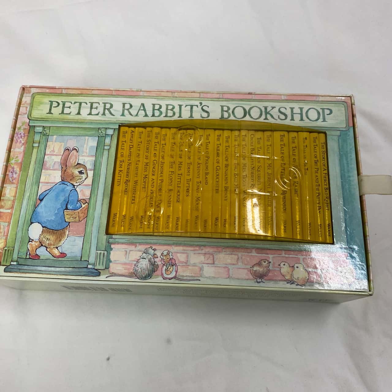 The complete Miniature World of Peter Rabbit(s)