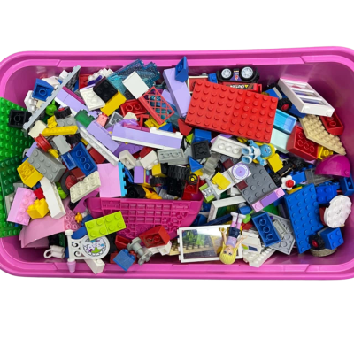 2.5 Kgs Assorted Lego Pieces in Pink Lego Box