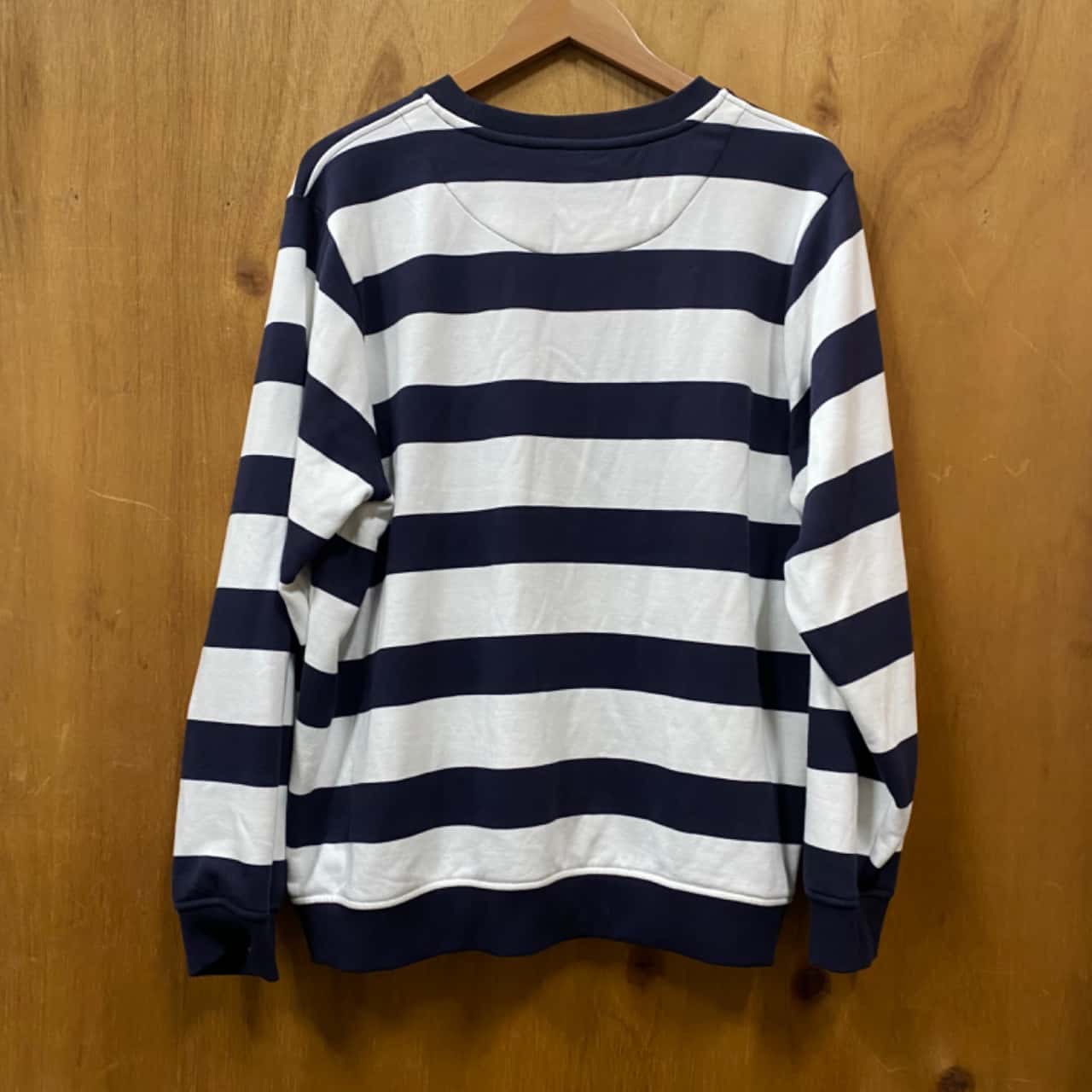 Country Road Navy Blue/White Striped Pullover Size L(s)