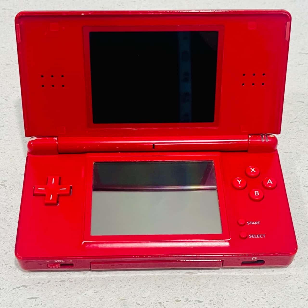 Nintendo DS lite RED Mario Console-comes with tagged charger(s)