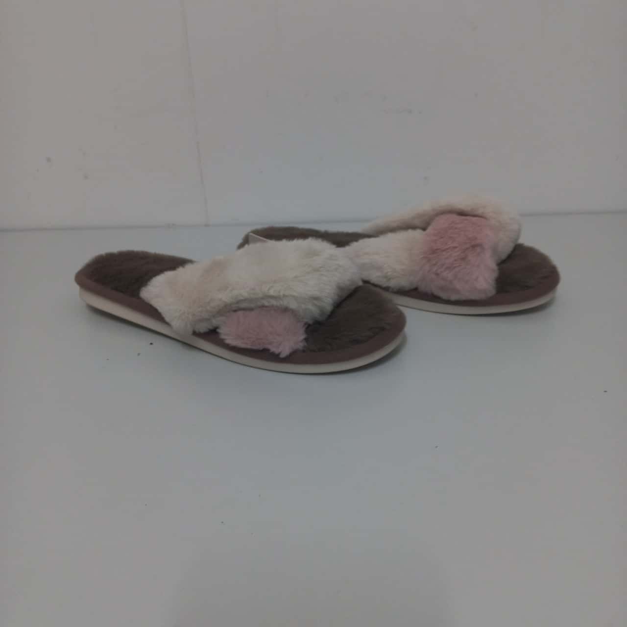New slippers Size 5-6