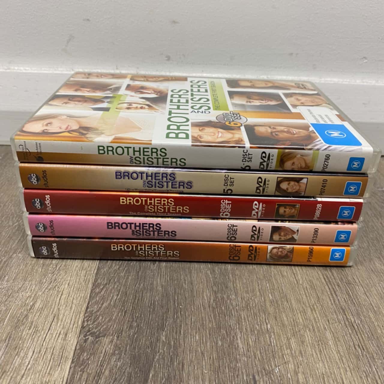 Brothers And Sisters DVD Seasons 1-5 Sally Field Region 4 Pal