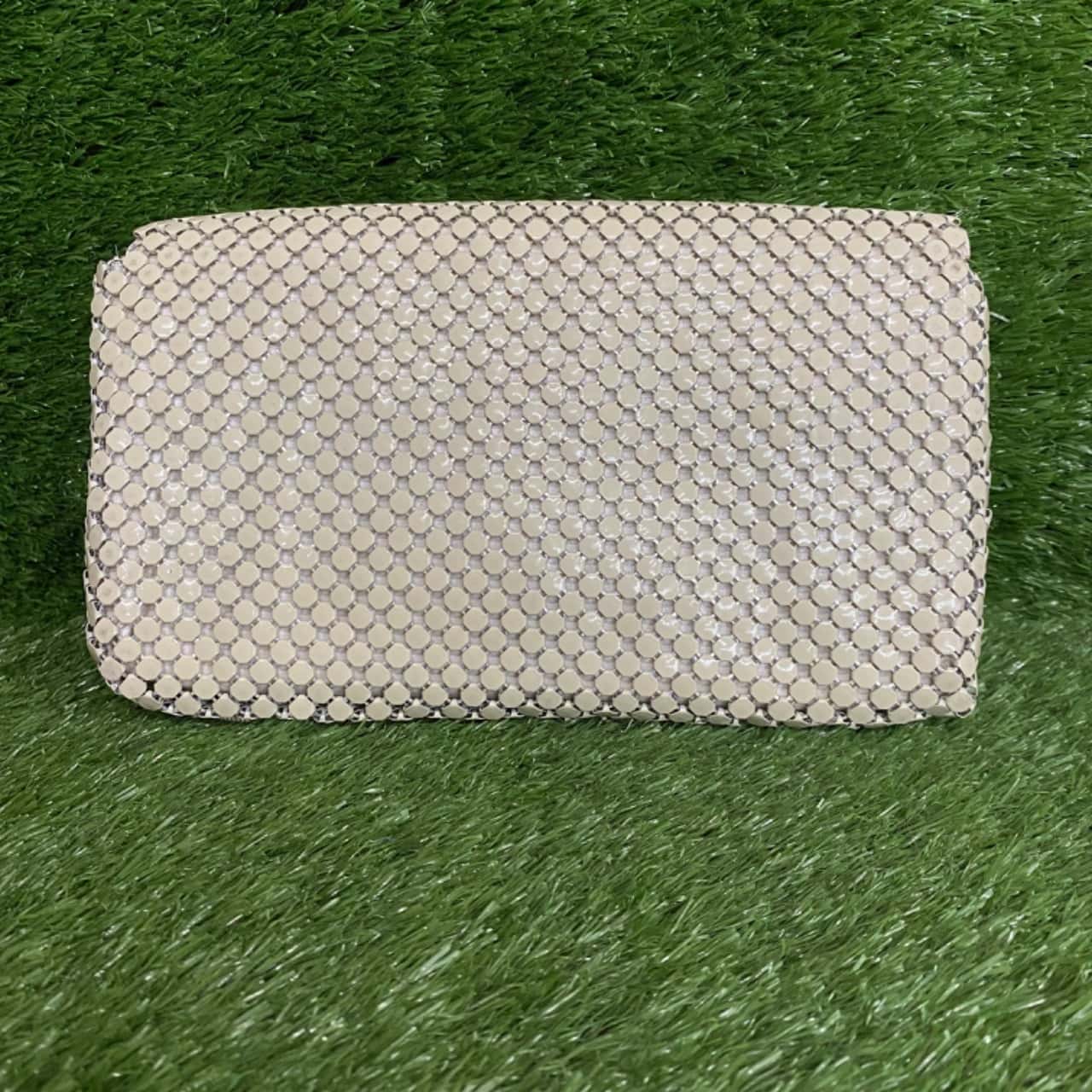 Vintage Style Glomesh Cream Clutch / Handbag(s)