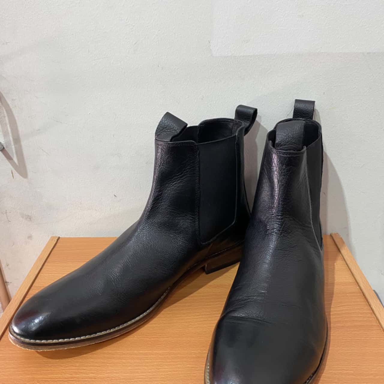 Human Mens Boots Size 11 Black / Brown