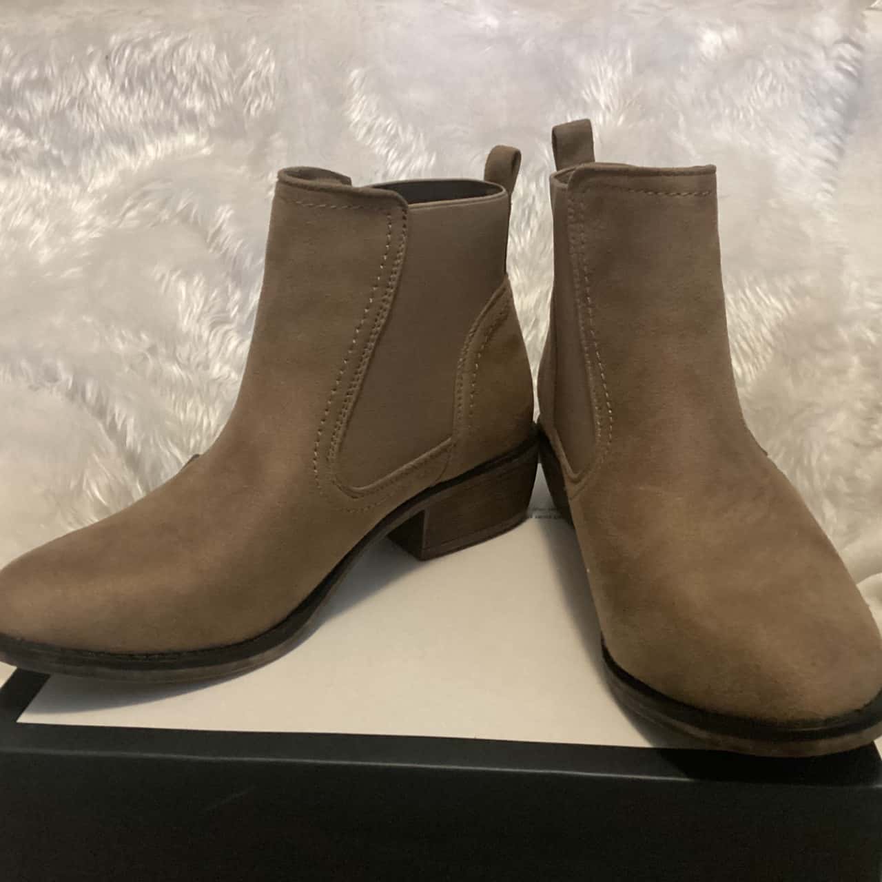 Womens Size 7 Boots