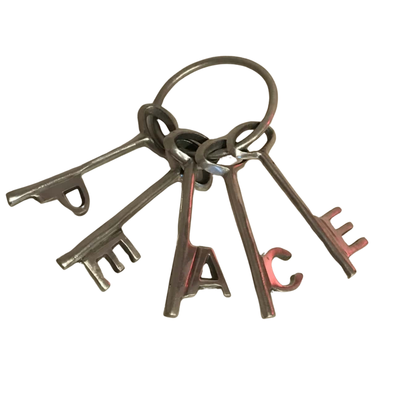 Home Decor Aluminium Keys on Ring Spells P E A C E (s) - Used Very Good ...