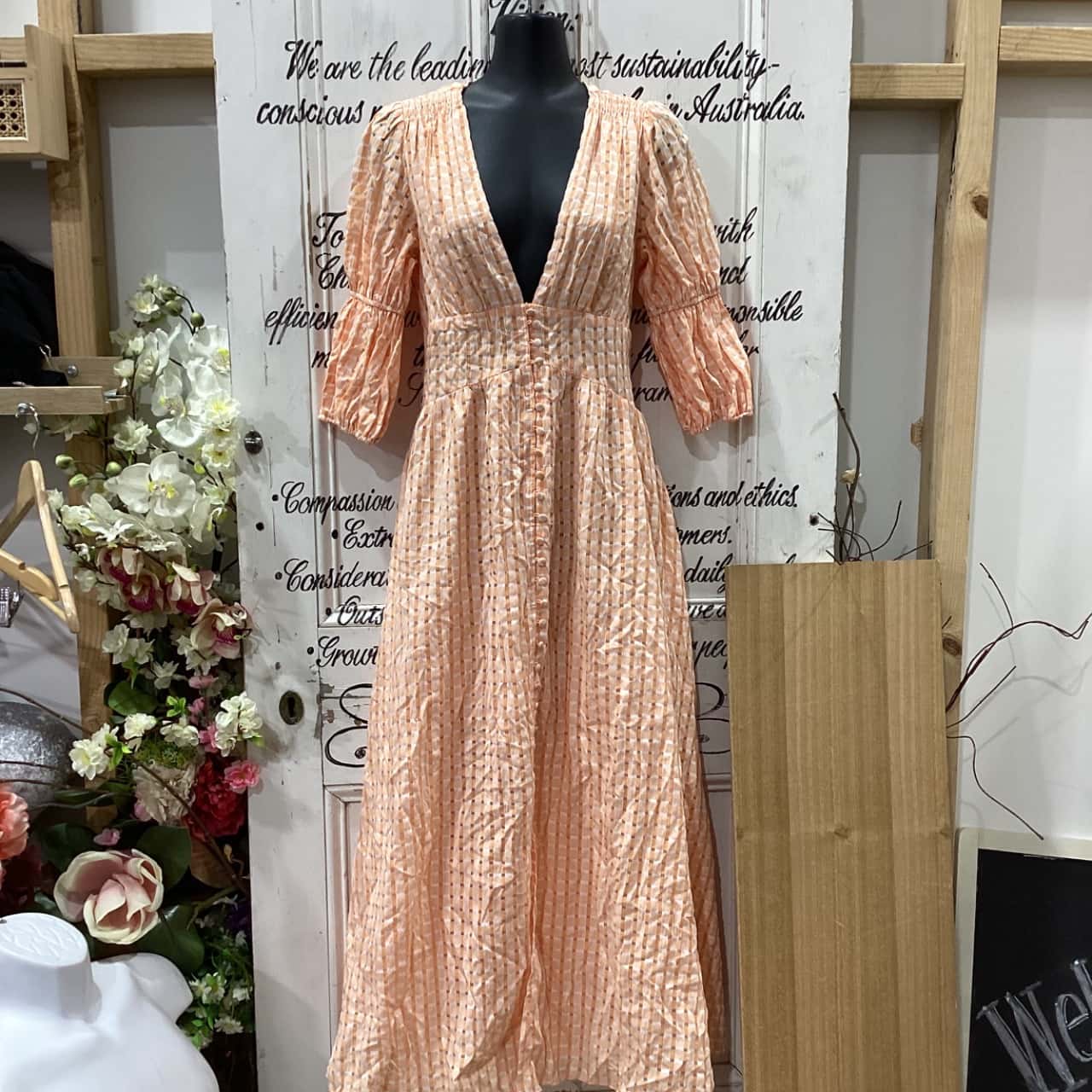 Esther & Co. Brand! RRP $153.00 BNWT CHARIS DRESS-PEACH PRINT GORGEOUS ...
