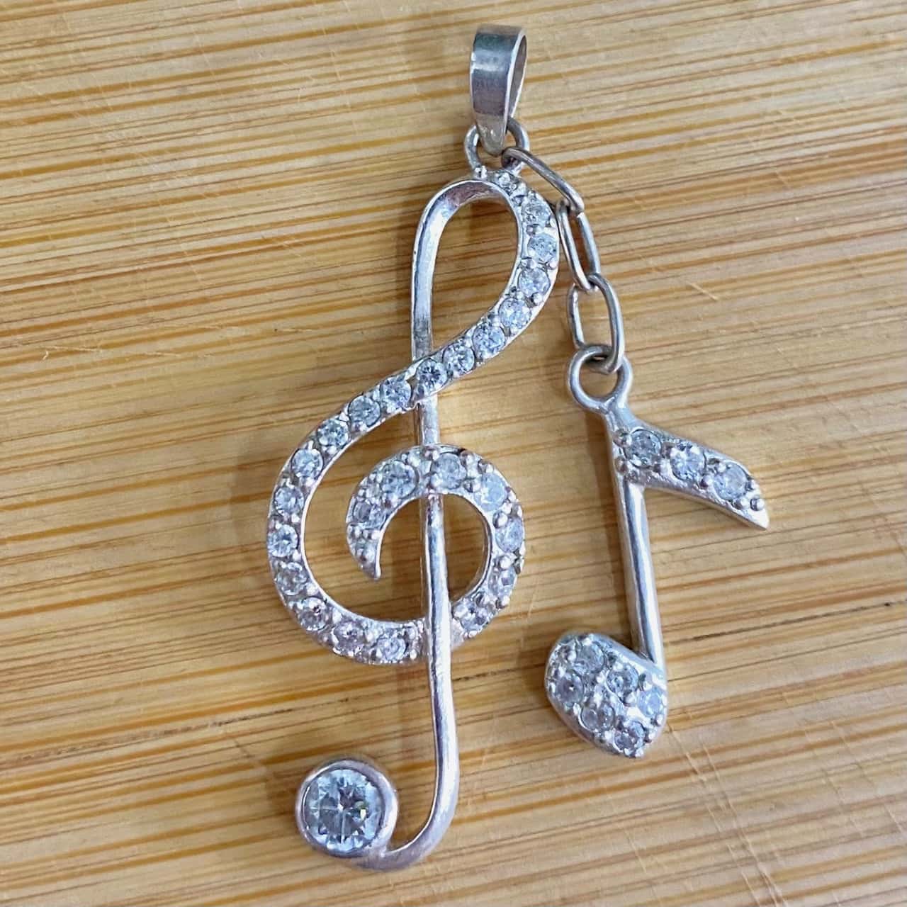 Sterling Silver Diamanté Music Note Pendant (Stamped 925)