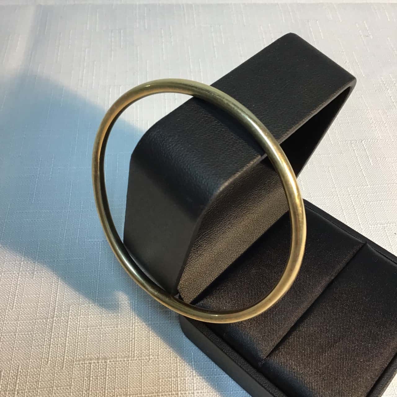 Womens hollow Slave Bangle 9ct Gold (s)