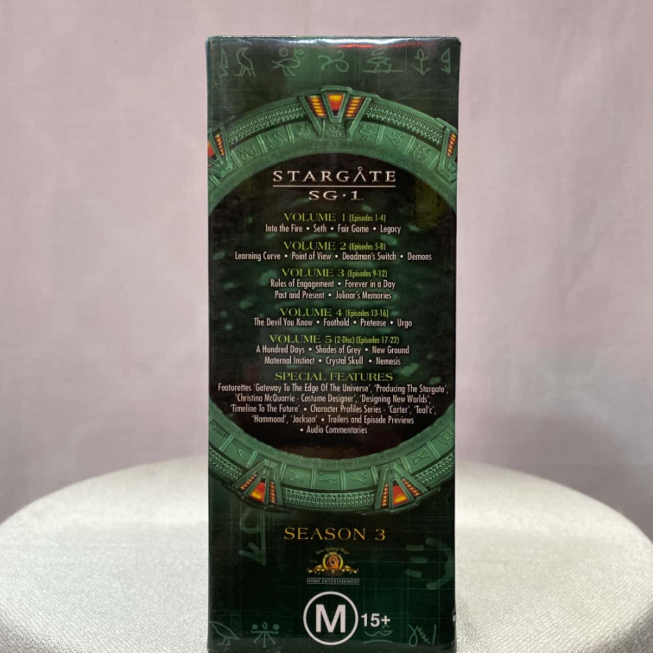 Stargate SG.1 Season 3 DVD Box Set